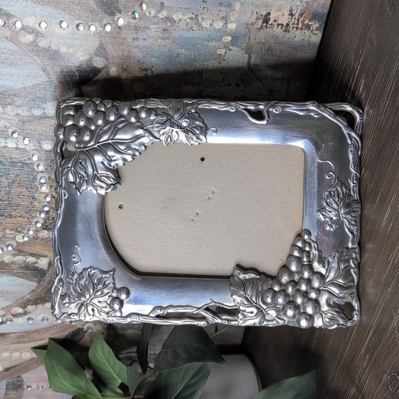 Arthur Court | Accents | Arthur Court Vintage Grape Photo Frame 5x7 ...